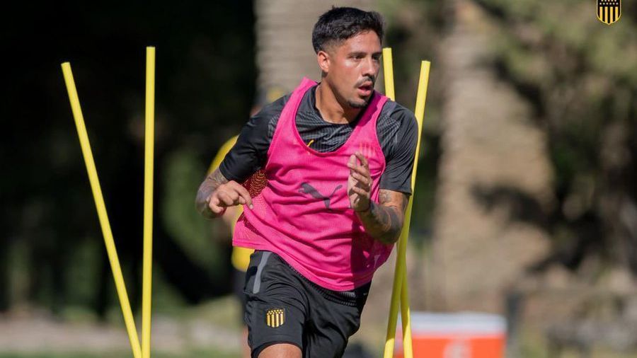 Ramón Arias se reincorporó a los entrenamientos de Peñarol antes de lo ...