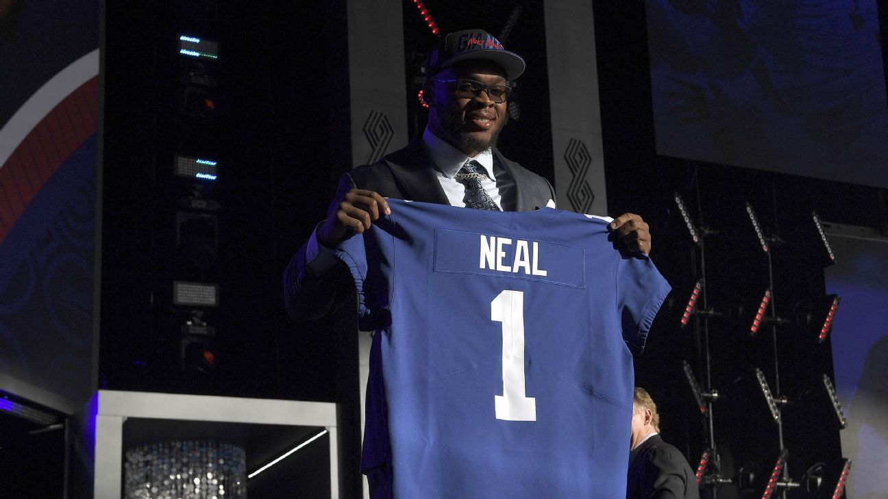 Evan Neal fue elegido por los Giants con la selección global N° 7 - ESPN