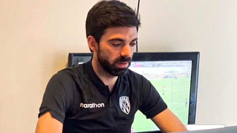 El español Iván Vásquez llega al banco de Técnico Universitario - ESPN