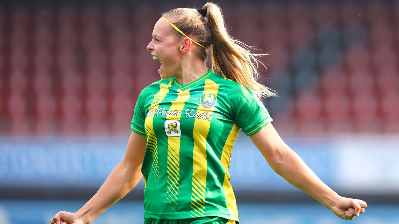 FC Twente Vrouwen presenteert spits Jaimy Ravensbergen - ESPN