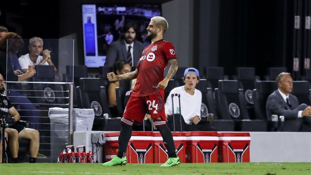 MLS: Schitterende volley Insigne en blunderende keeper - ESPN