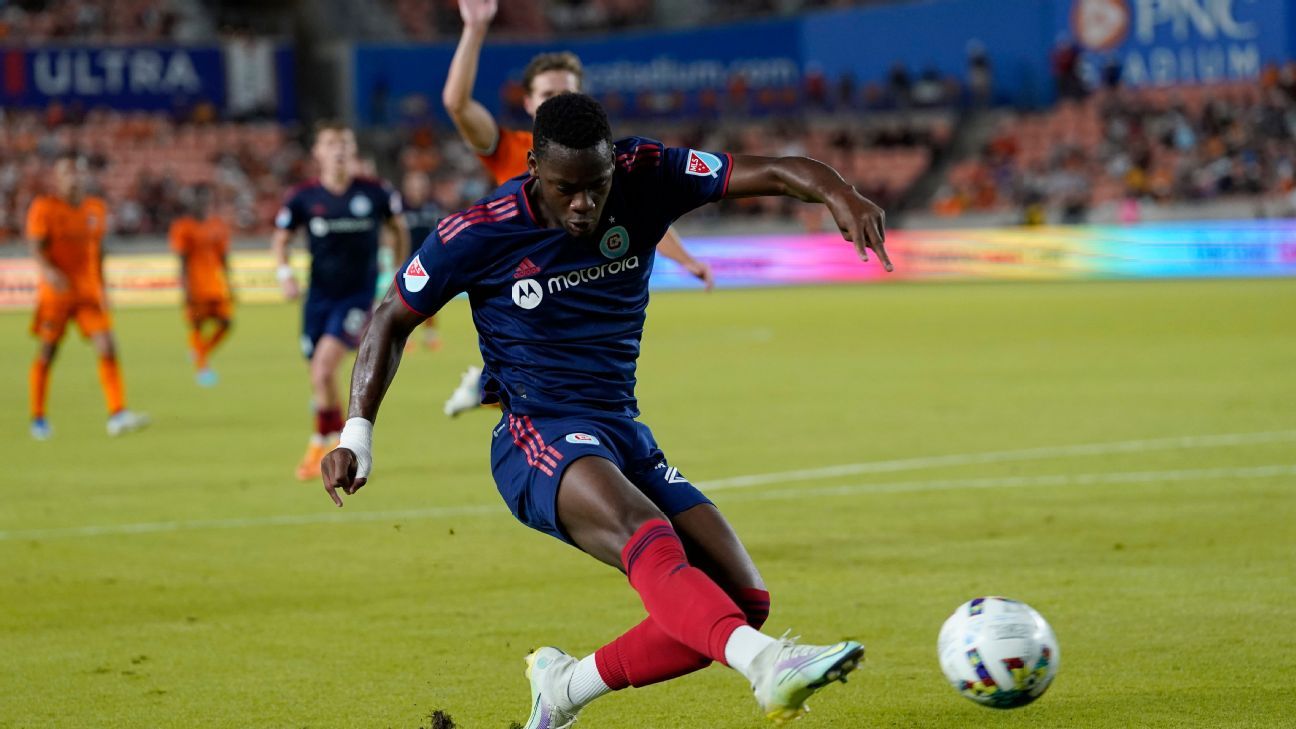 Benfica estaría tras el colombiano del Chicago Fire Jhon Jader Durán - ESPN