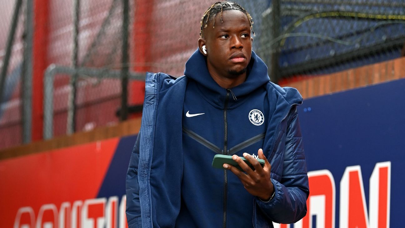 Denis Zakaria Quien Llegó Por Edson Álvarez Al Chelsea No Suma Minutos