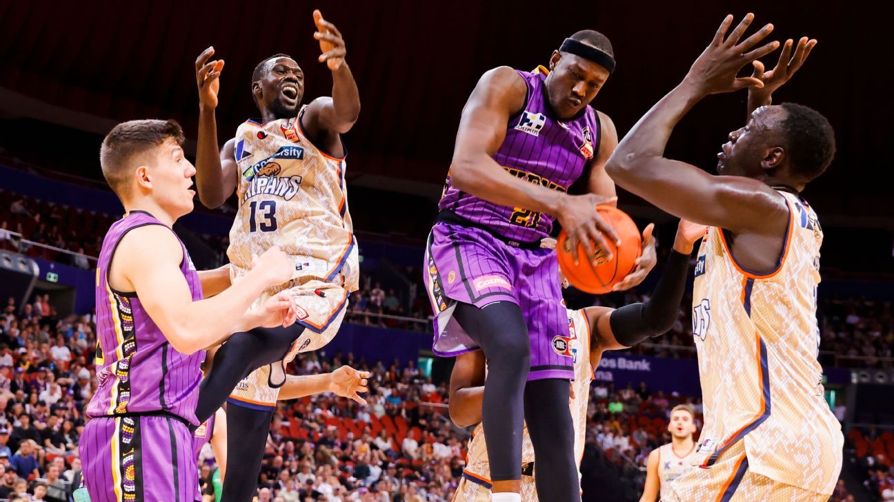 NBL Sydney Kings' Kouat Noi sinks Cairns Taipans on the buzzer - ESPN