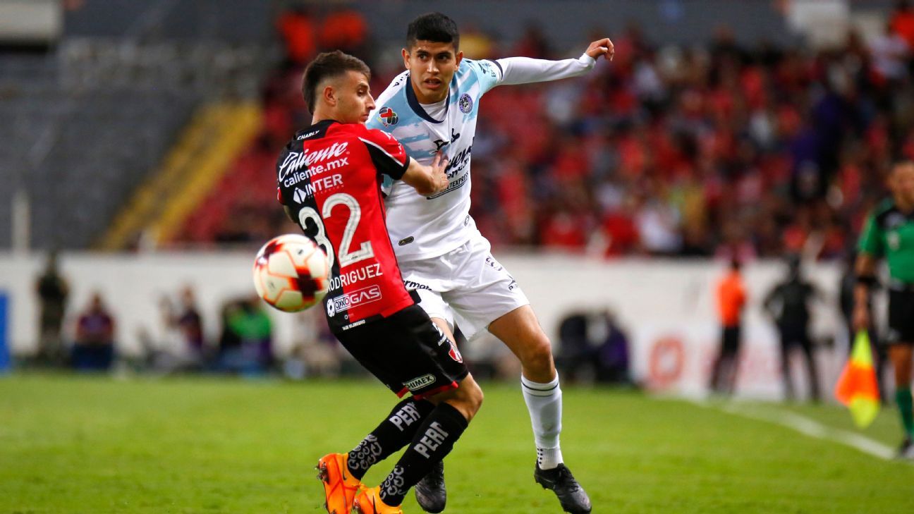 Carlos Vargas, el décimo futbolista por el que Cruz Azul apuesta como ...