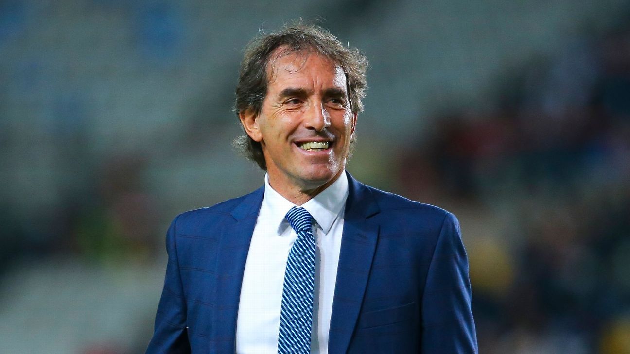 Guillermo Almada cree que puede convertir a México en una "selección ...