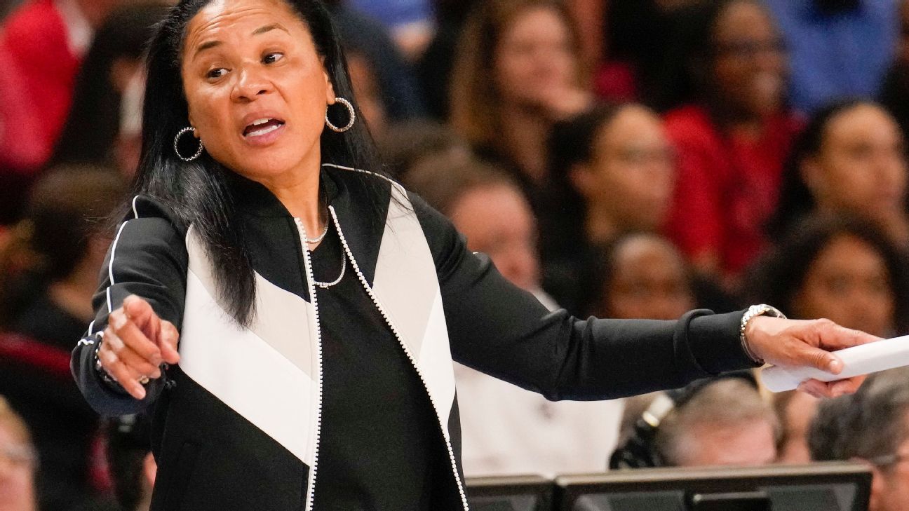 Dawn Staley, No. 1 South Carolina know 'teams are lurking' - ESPN
