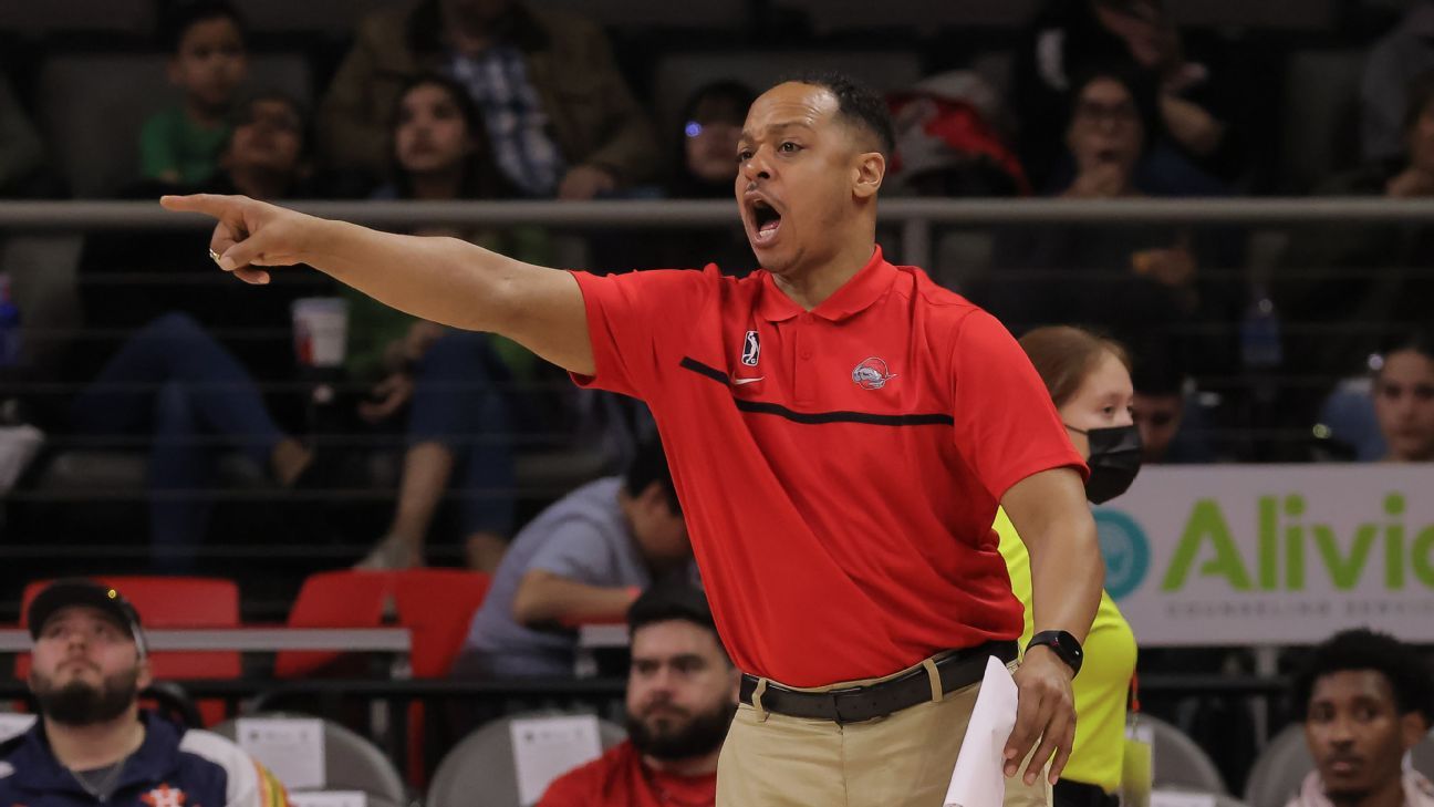 Former Lakers coach Rasheed Hazzard on imparting Kobe Bryant's lessons ...