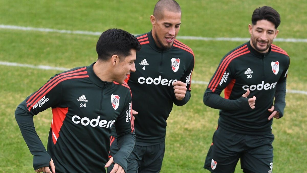 El equipo de River Plate ante Instituto por el Torneo de la Liga - ESPN