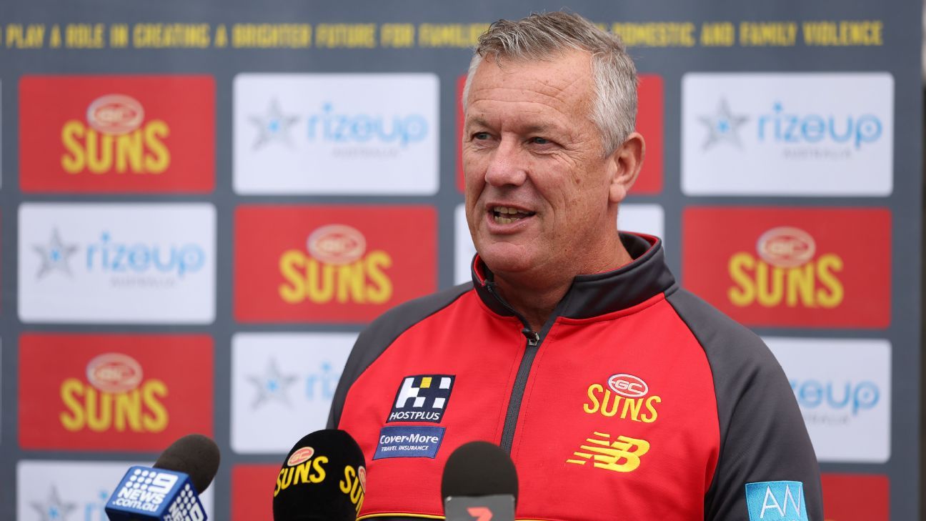 Gold Coast Suns boss Mark Evans flies to Europe to speak to Damien ...