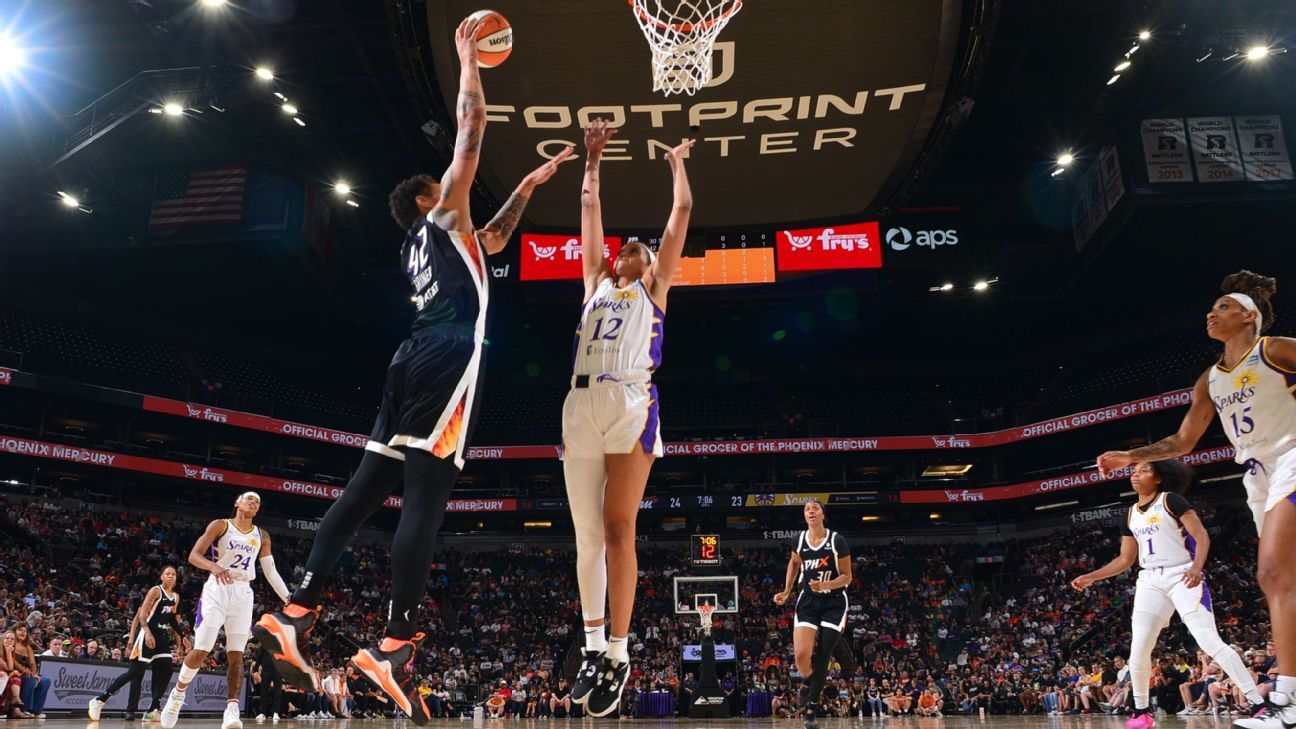 Brittney Griner dunks for first time this season in Mercury win - ESPN