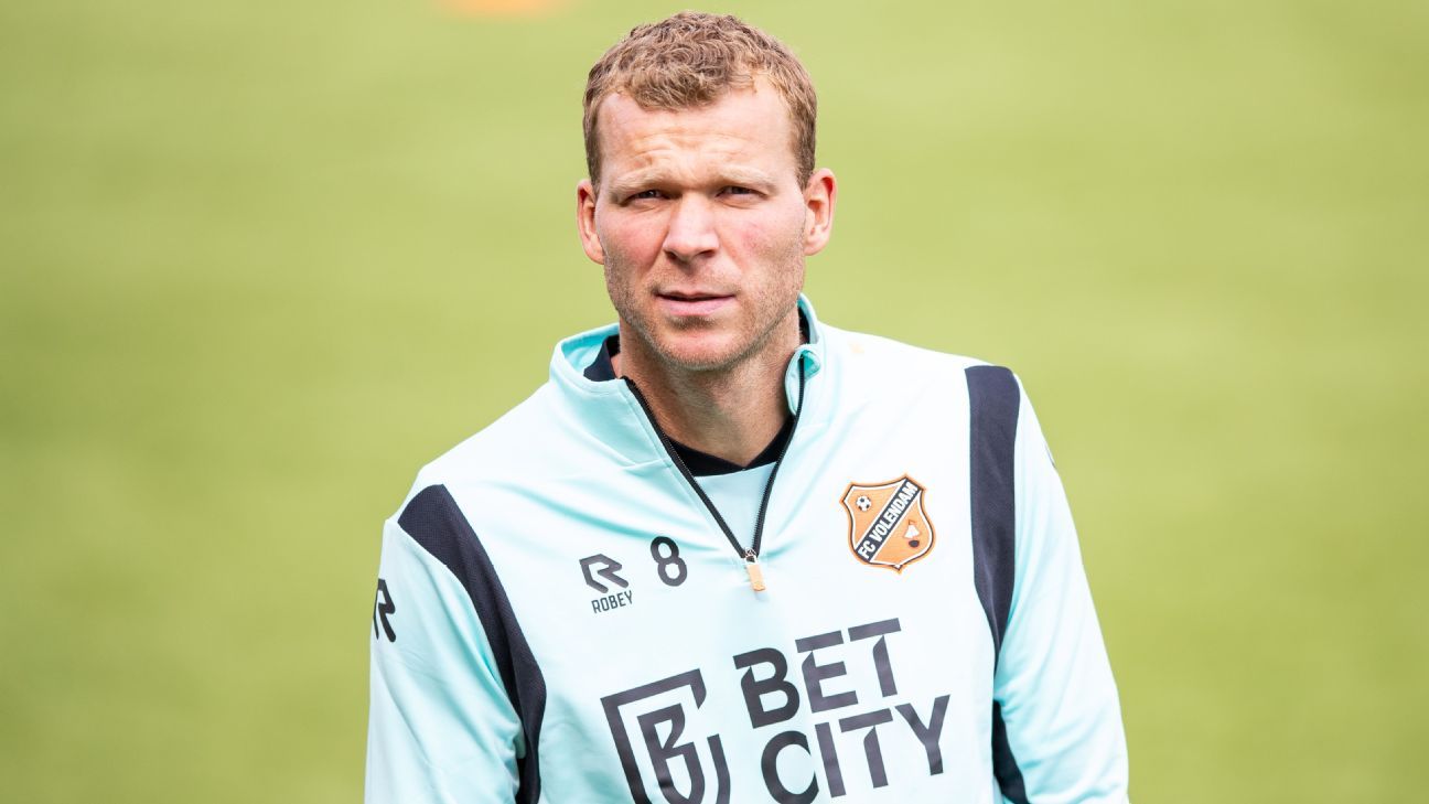 Veerman over vertrek bij FC Volendam: ''Opmerkelijk besluit van mijn ...