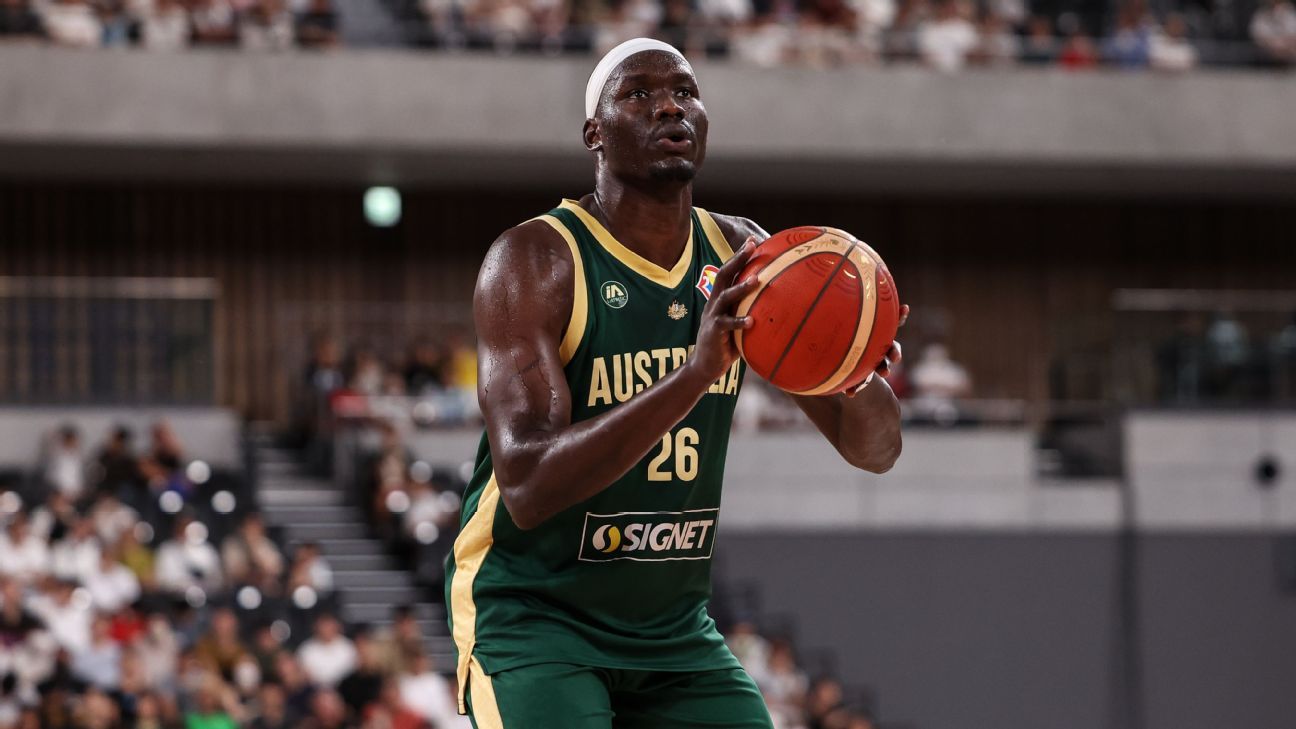 Boomers centre Duop Reath earns NBA deal with Portland Trail Blazers - ESPN