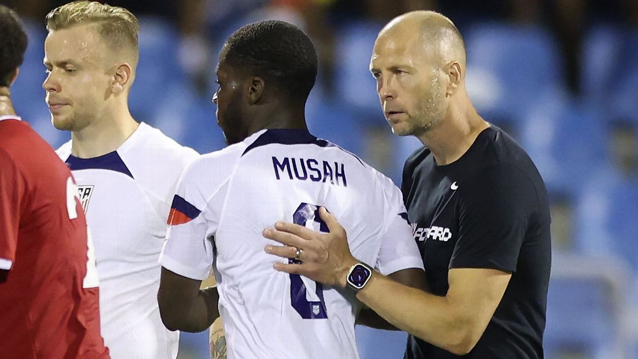USMNT overcomes Dest red card to book Copa America spot - ESPN