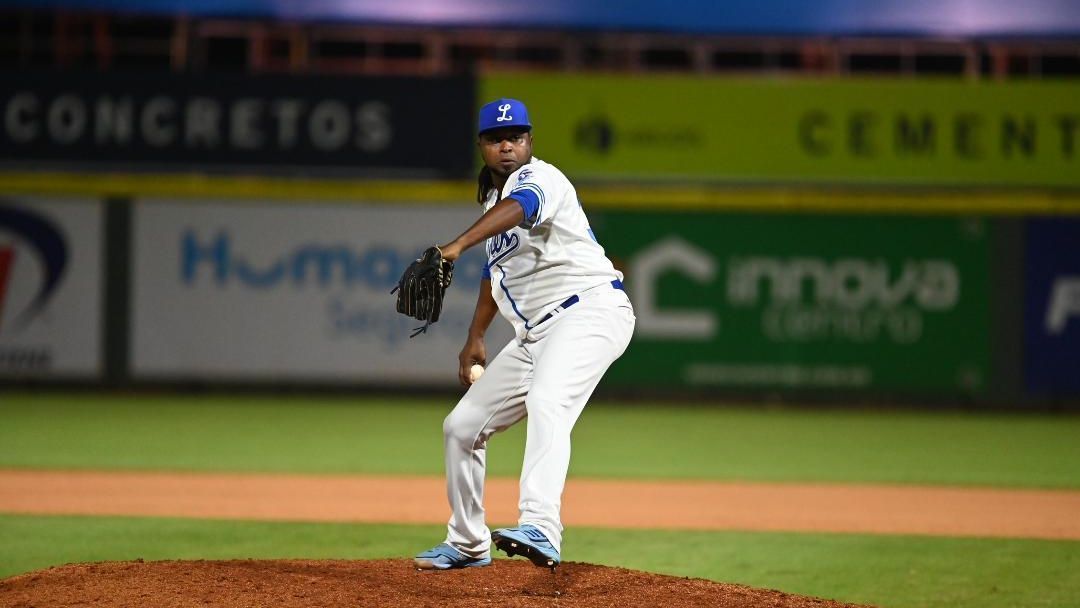 Otra temporada más y el Licey tiene al mismo Jairo Asencio de siempre ...