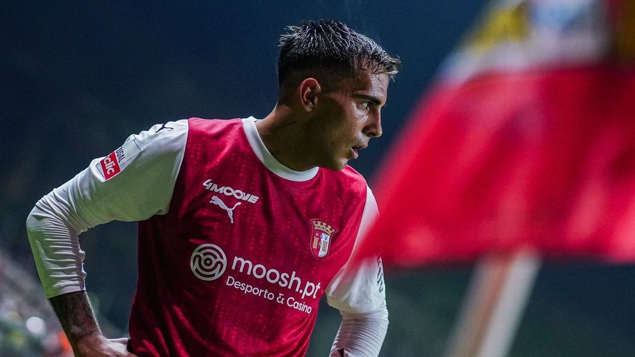 Rodrigo Zalazar, mejor mediocampista de la Liga Portugal en enero - ESPN