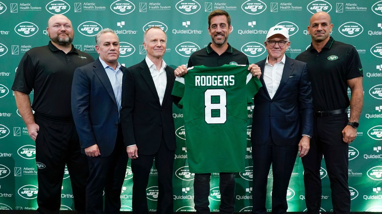 Jets GM doesn't regret giving up 2024 pick for Aaron Rodgers - ESPN