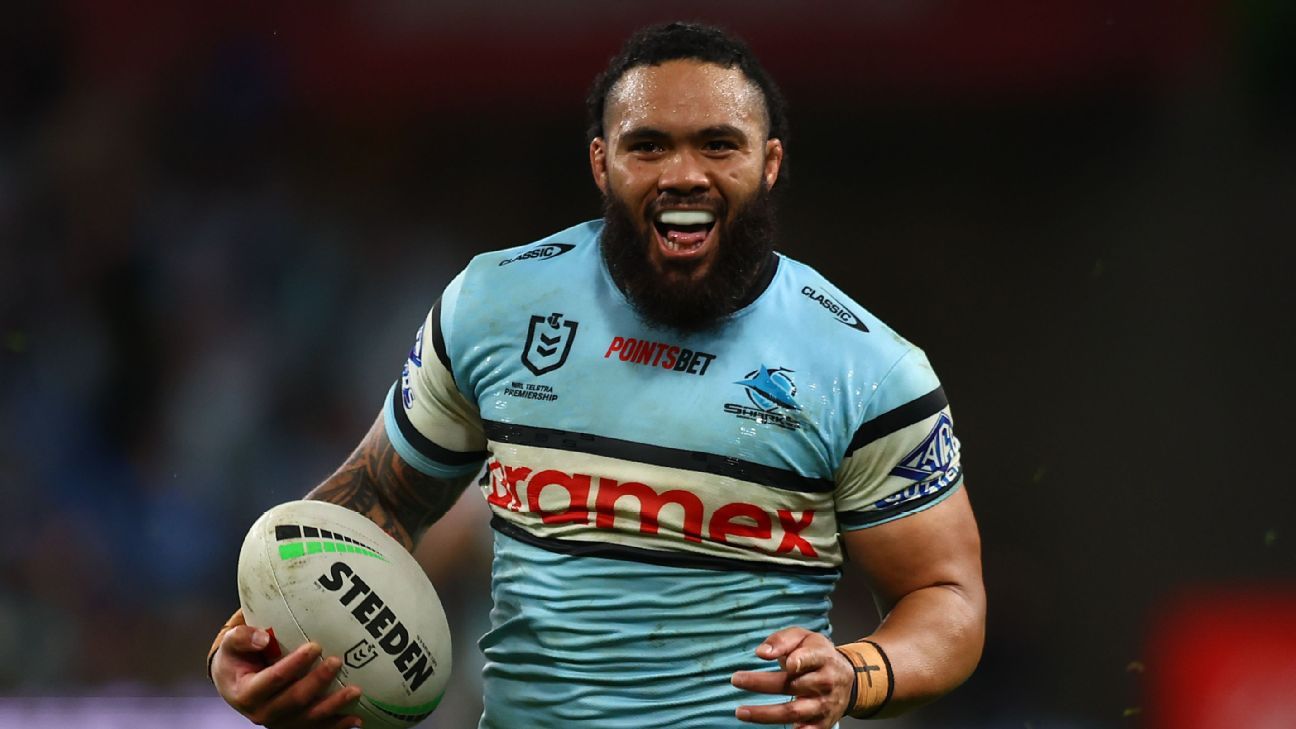 Sharks atop the NRL ladder after upset win over Storm - ESPN