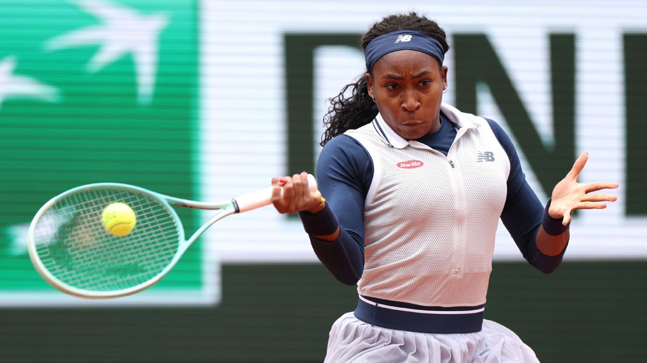 Coco Gauff, Iga Swiatek cruise into French Open 4th round - ESPN