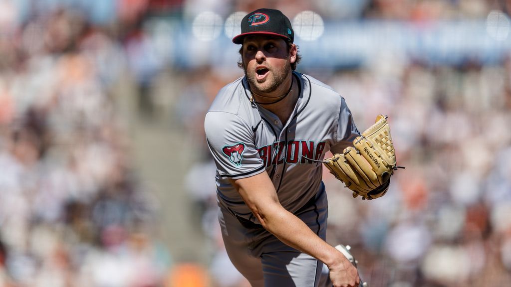 X-rays negative on Diamondbacks' Kevin Ginkel - ESPN