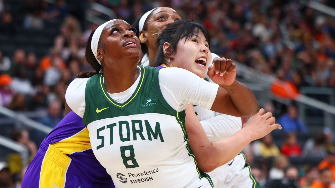 Storm bring back Joyner Holmes on rest-of-season contract - ESPN