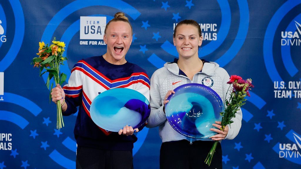 Sarah Bacon, Alison Gibson qualify for Olympics at diving trials - ESPN