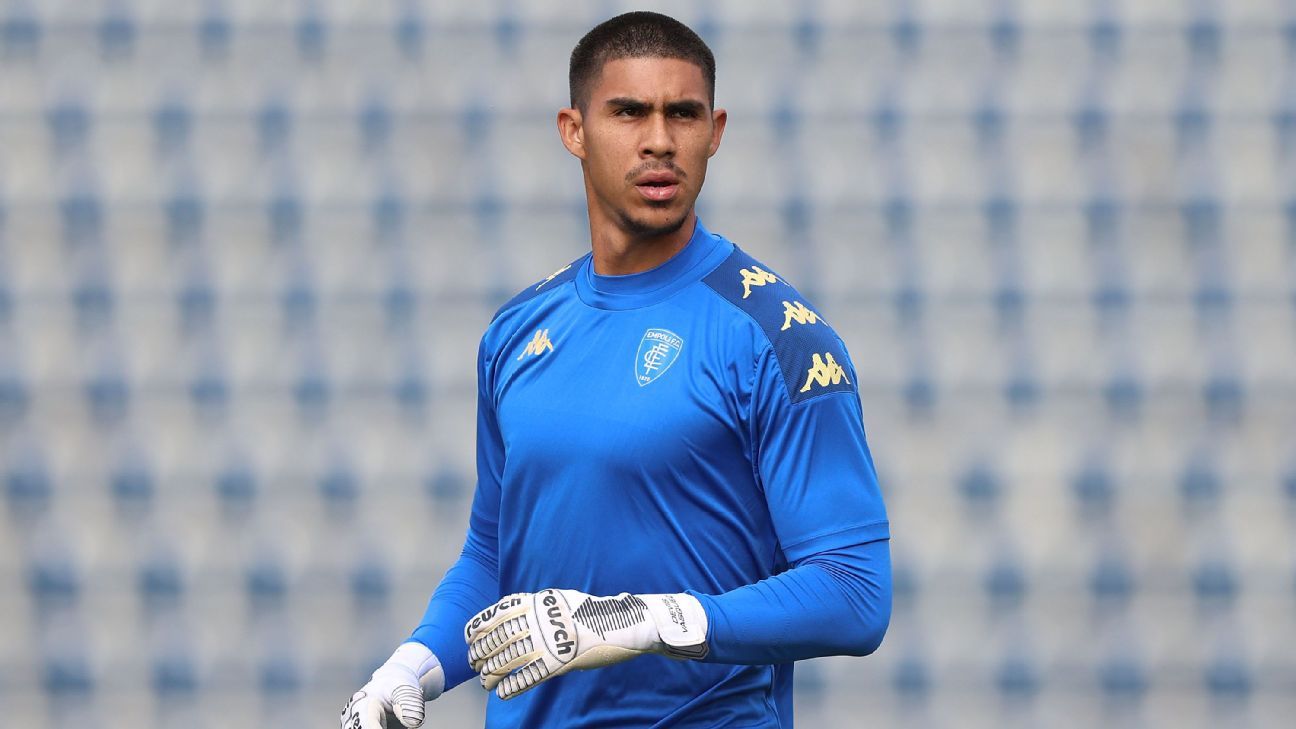 El colombiano Devis Vásquez arrancó como titular en la temporada de ...