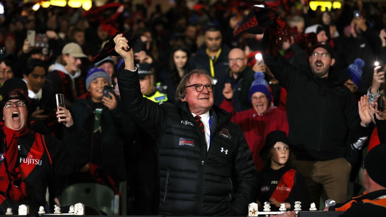 AFL: Kevin Sheedy to step down from Essendon board - ESPN