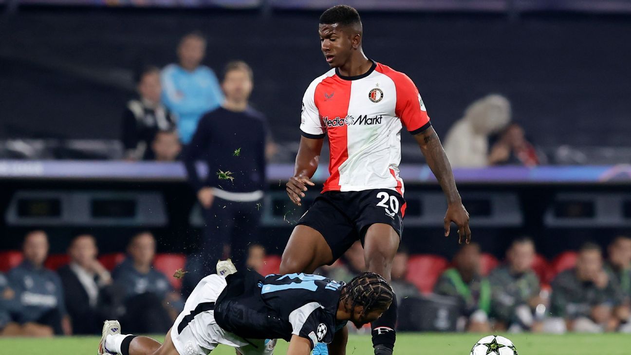 Jeyland Mitchell debutó en Champions League, Feyenoord recibió un ...