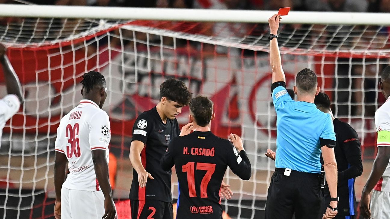 Barcelona game changed totally after García red - Flick - ESPN