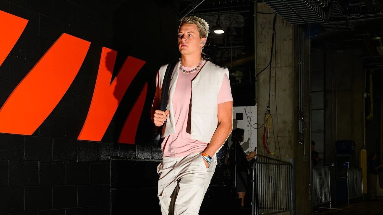 Week 3 NFL arrivals: Joe Burrow arrives in style for MNF - ESPN