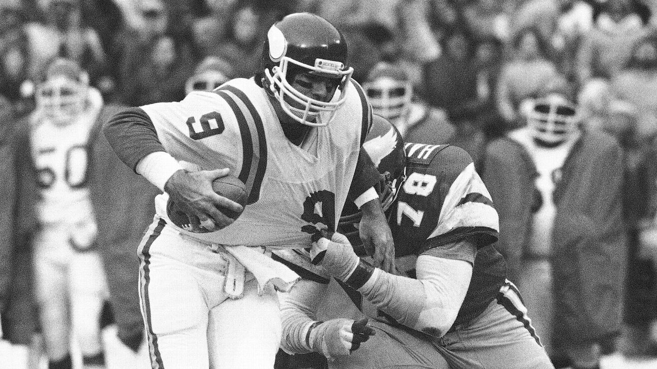 Ex quarterback de NFL, Tommy Kramer, revela que sufre demencia - ESPN