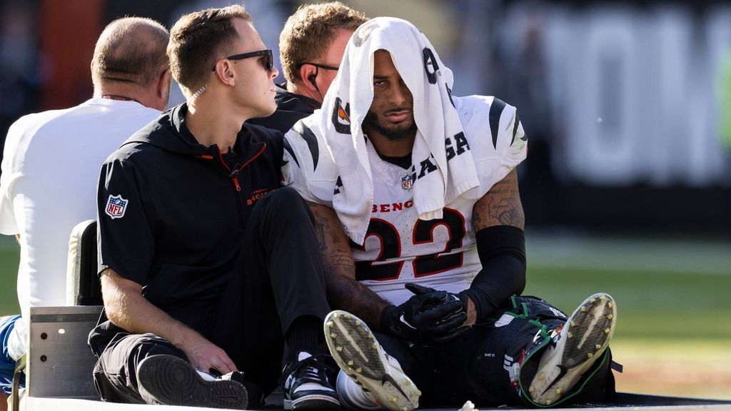 Bengals' Geno Stone, Orlando Brown Jr. avoid significant injuries - ESPN