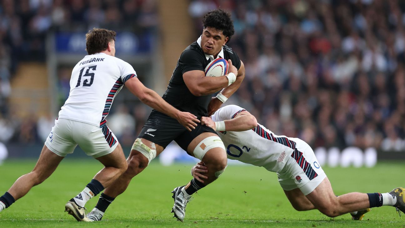 Give All Blacks' Wallace Sititi the Breakthrough Player of the Year ...