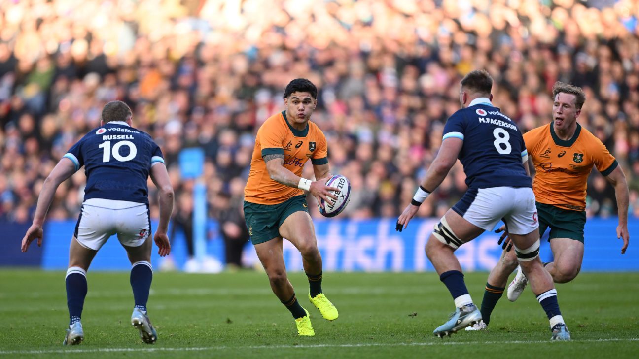 Wallabies playmaker Lolesio poised to take up Japanese deal - ESPN