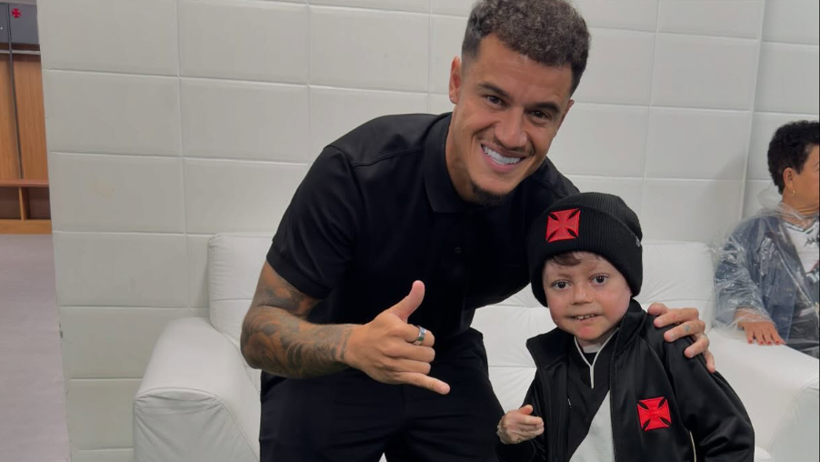 Quem é Gui Gandra, torcedor símbolo do Vasco premiado no Fifa The Best ...