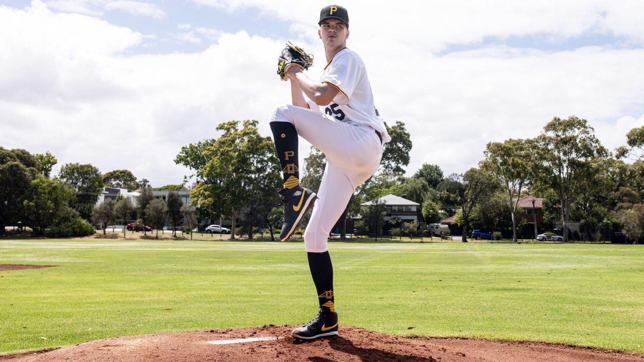 Australia's Robinson Smith is at the foot of baseball's mountain ...