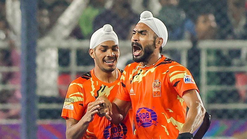 HIL Final: Hat-trick hero Jugraj Singh's power blows Toofans away - ESPN