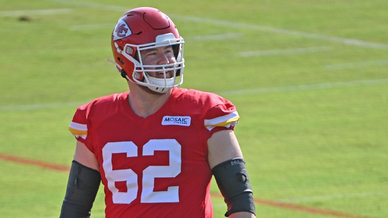 Bears adquieren en canje al guardia Joe Thuney de los Chiefs - ESPN