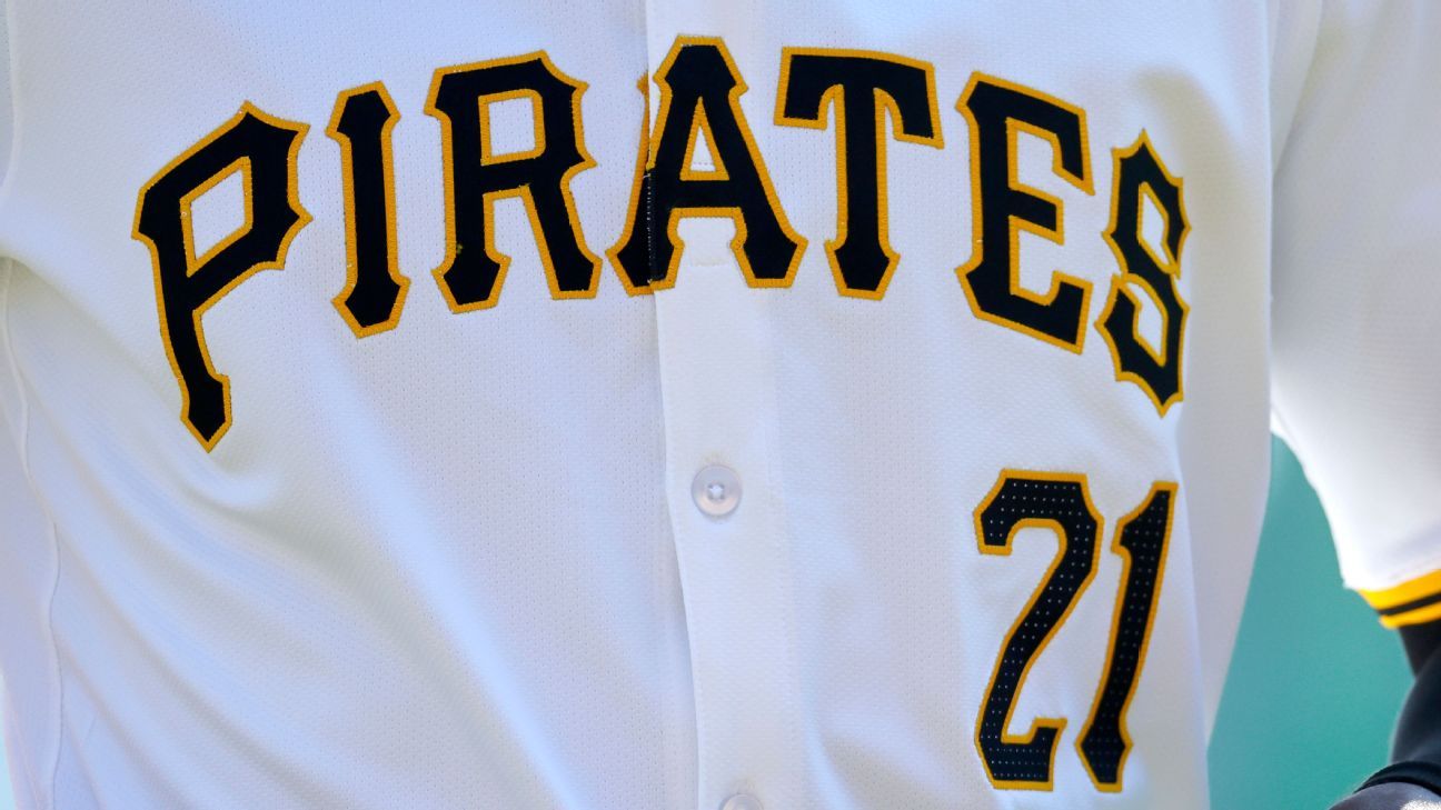 Pirates retira letrero en honor a Roberto Clemente - ESPN