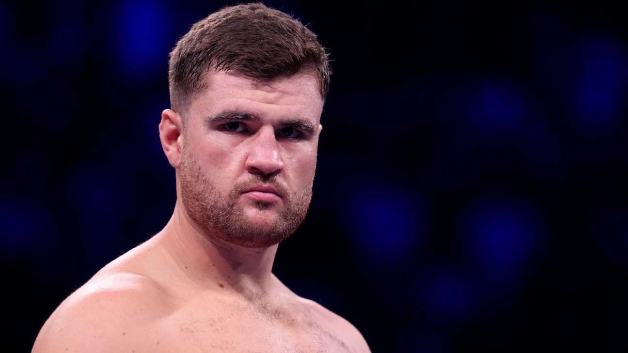 Johnny Fisher survives early scare to revive heavyweight run - ESPN