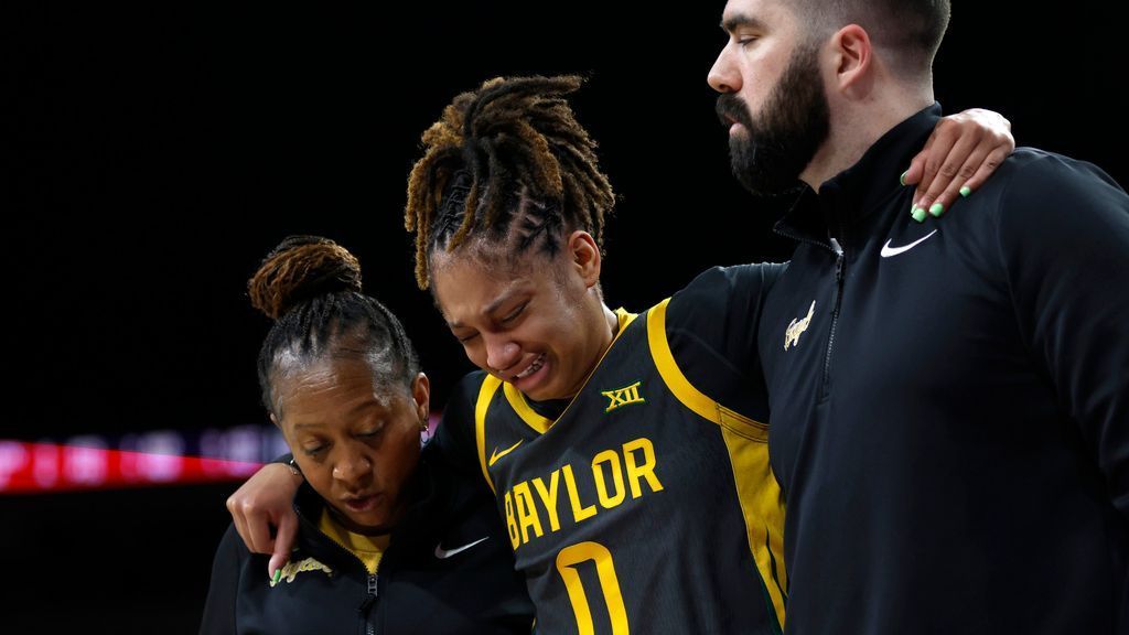 No. 13 Baylor top scorer Taliah Scott exits with injury - ESPN