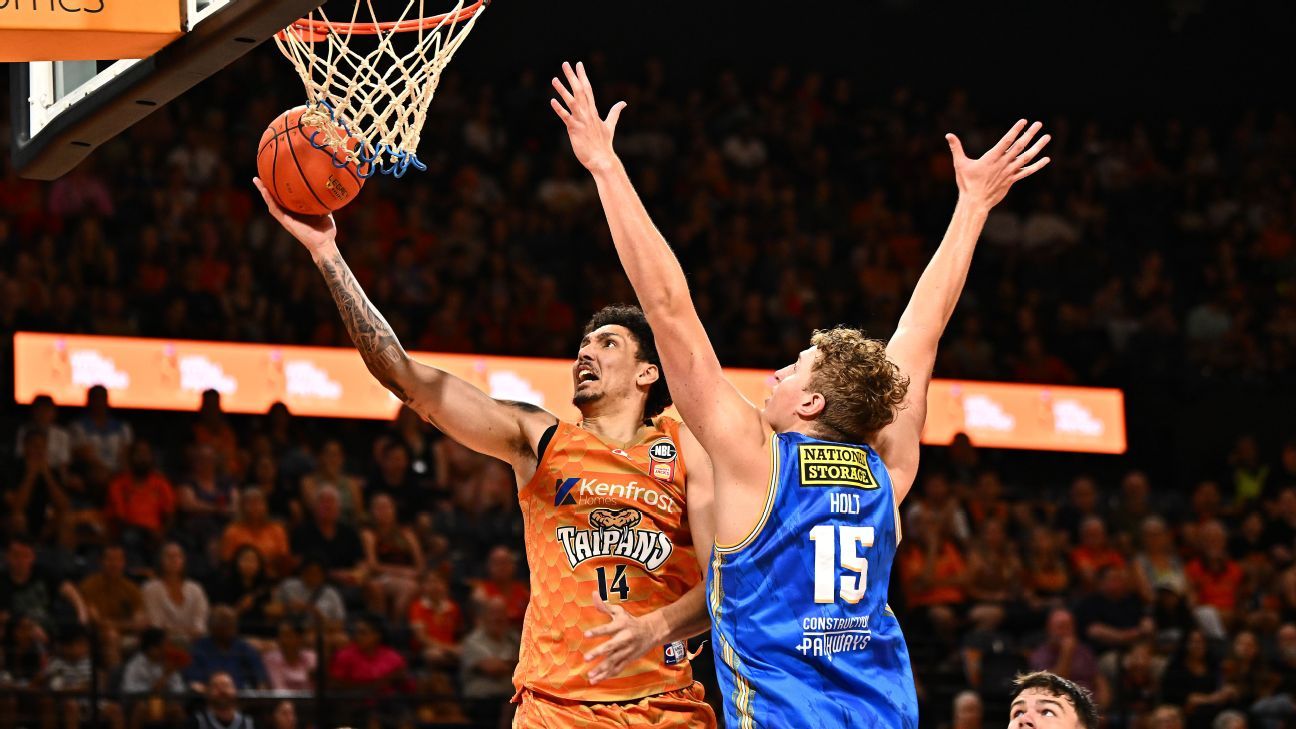 Cairns star's ankle injury sours win over Bullets - ESPN