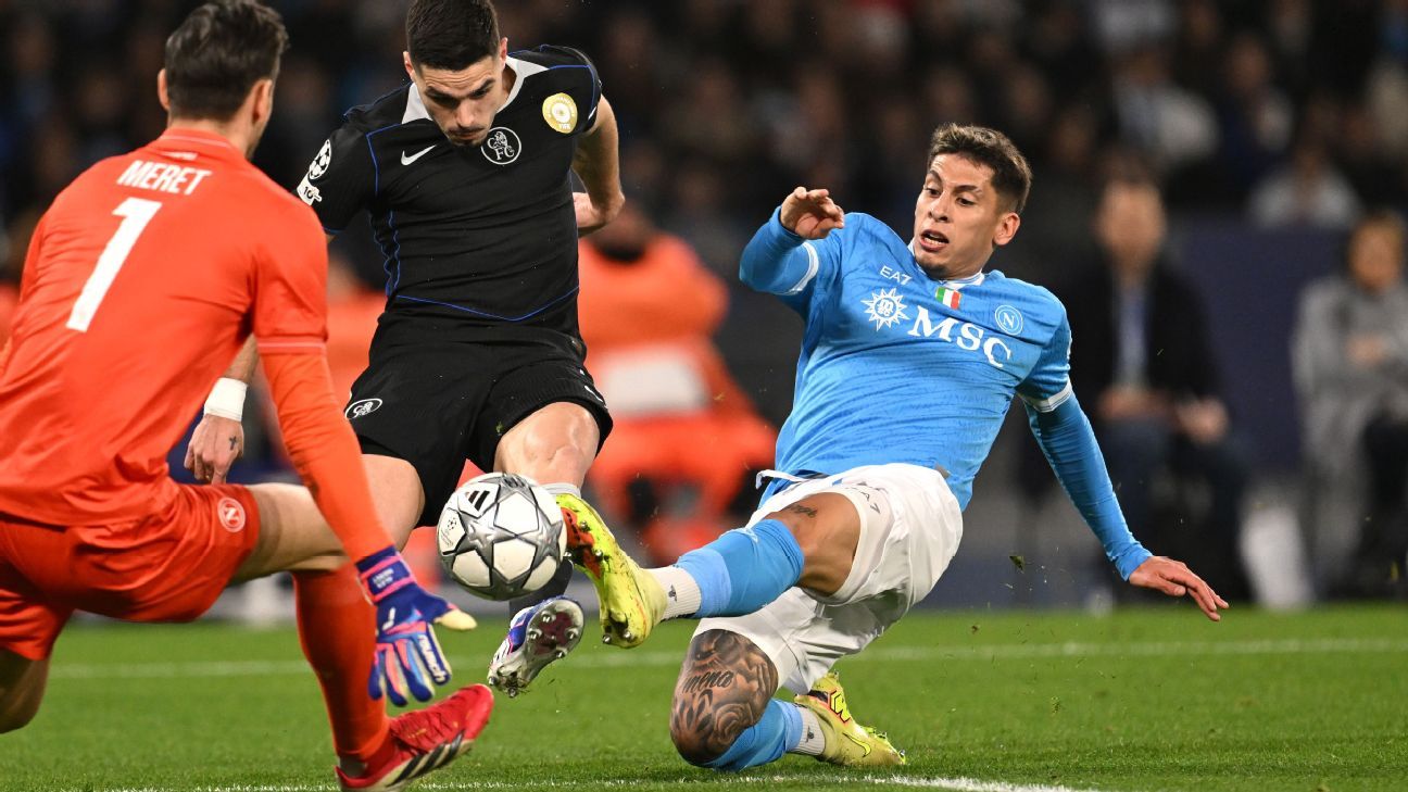 Mathías Olivera, clave en los goles de Napoli ante Chelsea por la ...