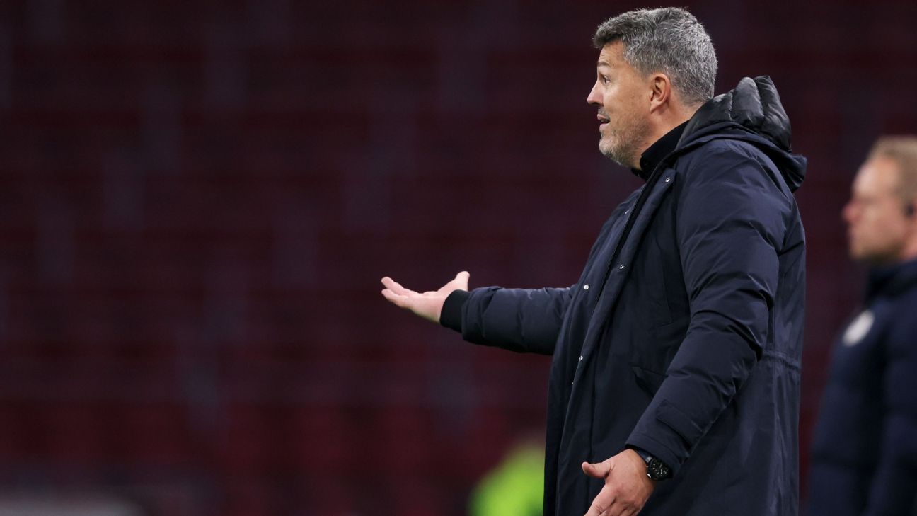 Groot contrast bij Ajax: "Spelers hebben blijkbaar iedere keer een ...