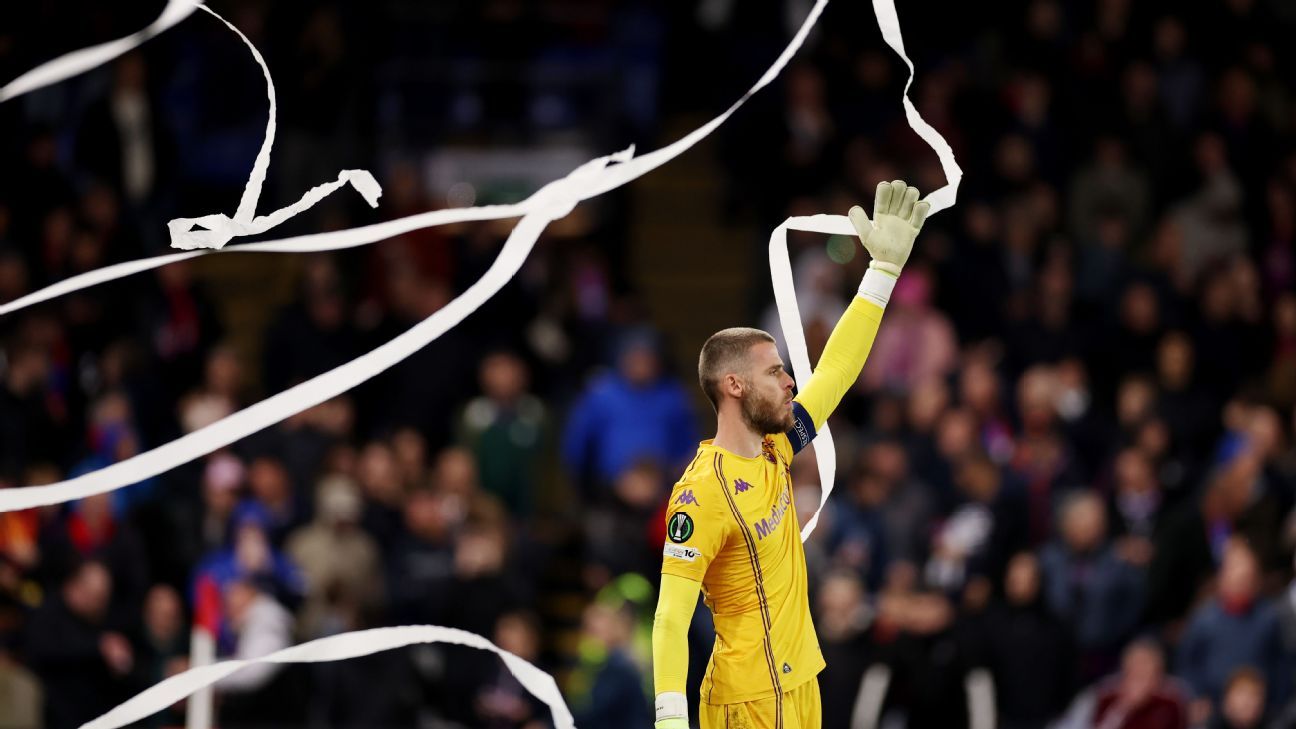 David De Gea says Michael Carrick doing 'unbelievable' job at Man ...